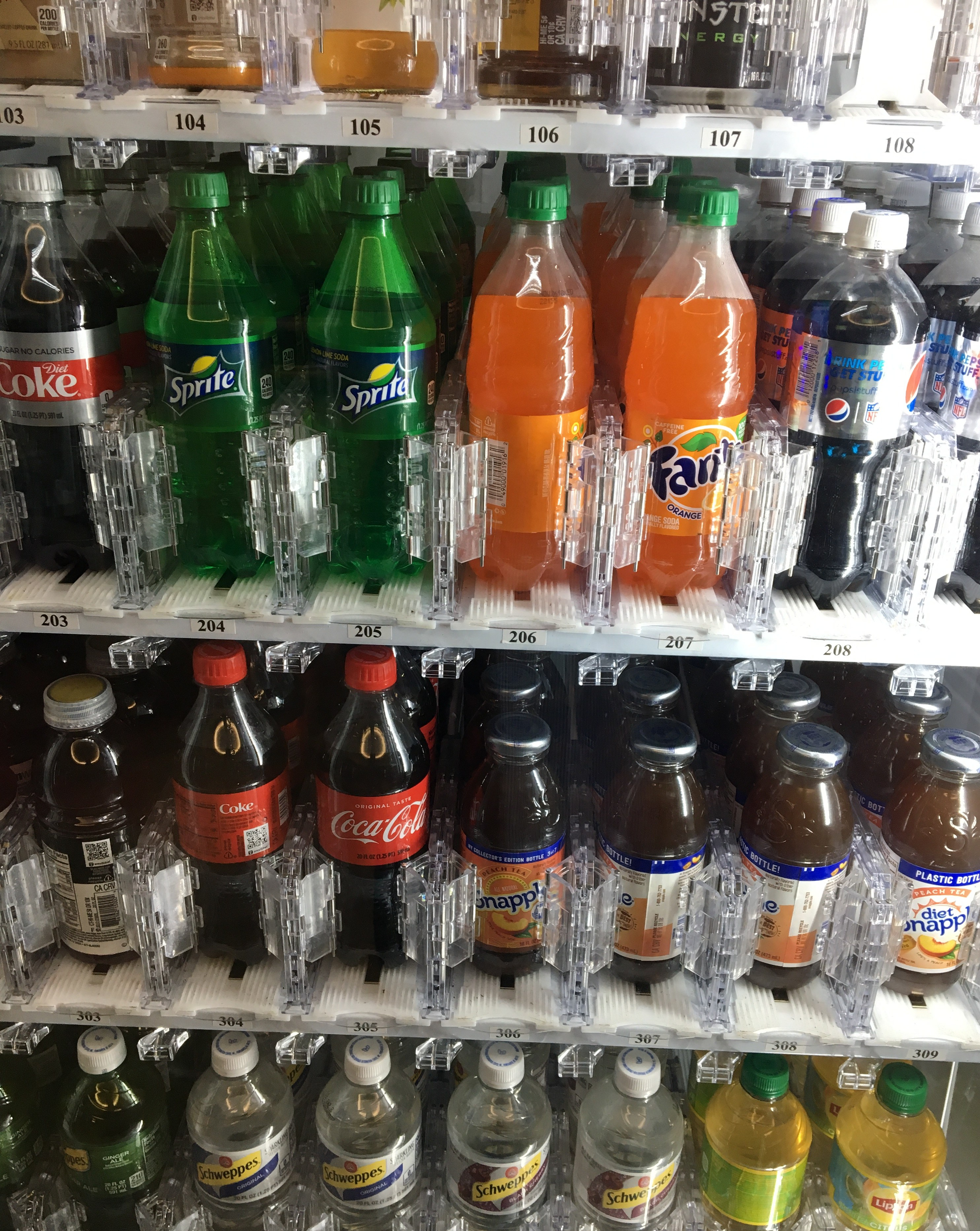 PCM Wk 3: Vending Machine Observation – Emily Lin
